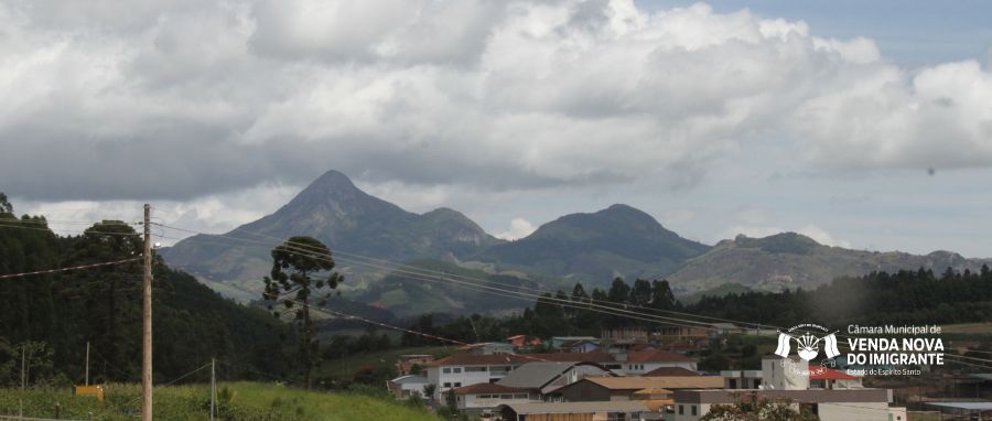 Homenagens: escolas recebem nomes de pioneiros do Alto Caxixe, em Venda ...